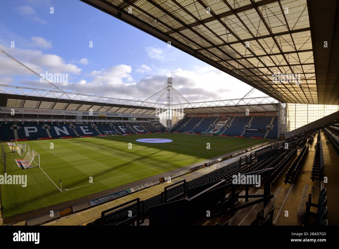 Deepdale stadium hi-res stock photography and images - Alamy