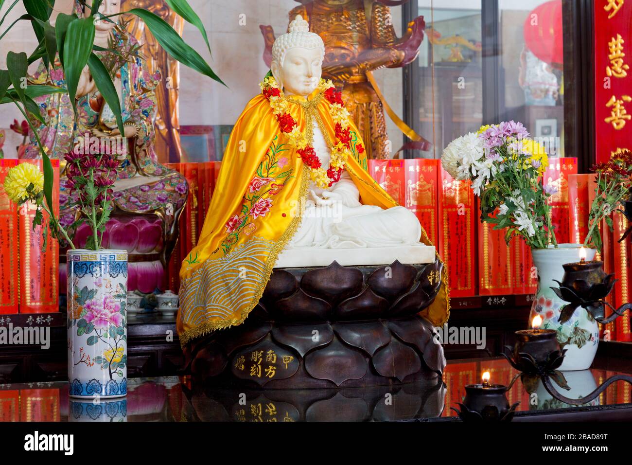Malaysia malacca statue hi-res stock photography and images - Alamy