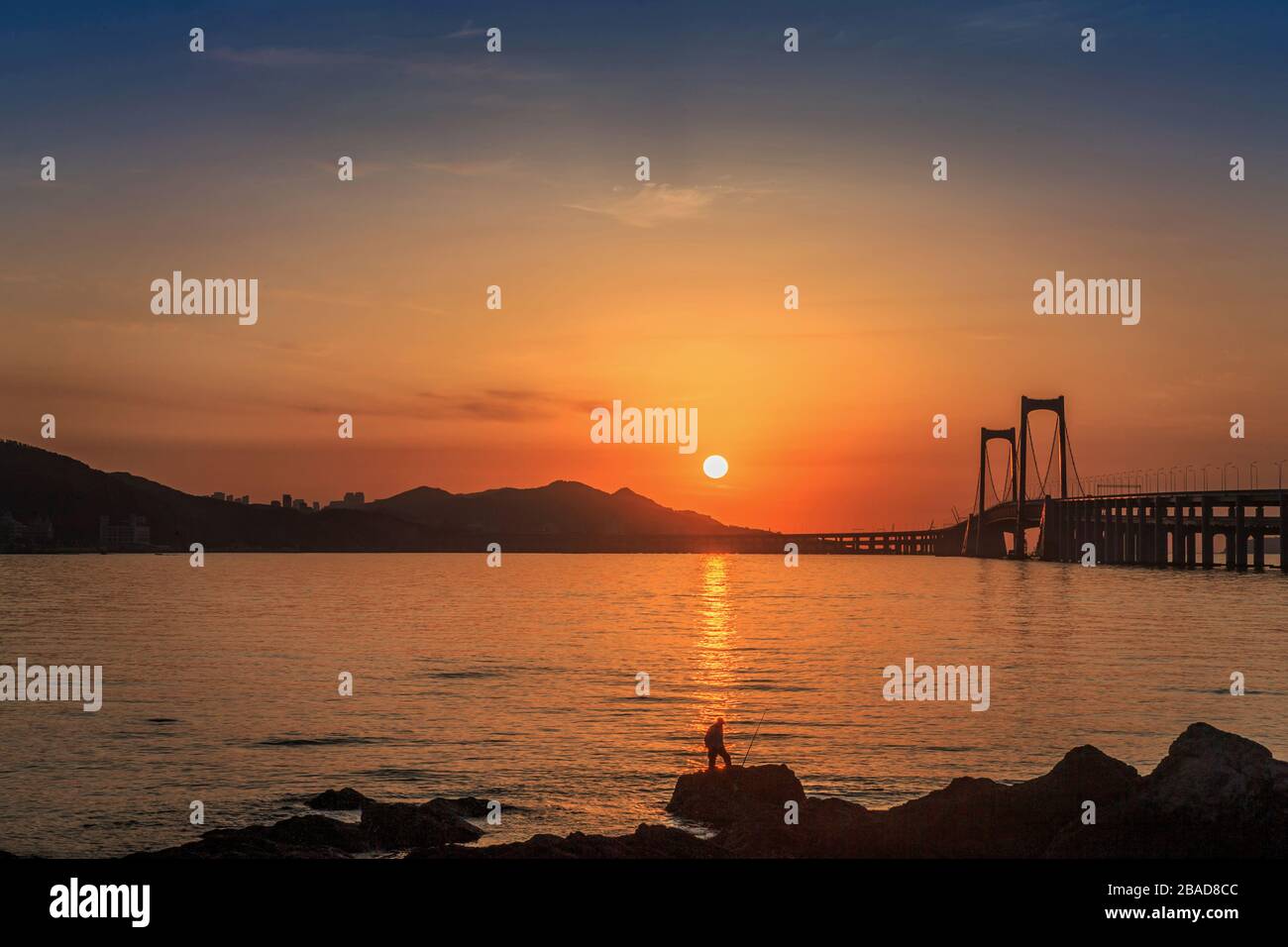 Dalian beaches hi-res stock photography and images - Alamy