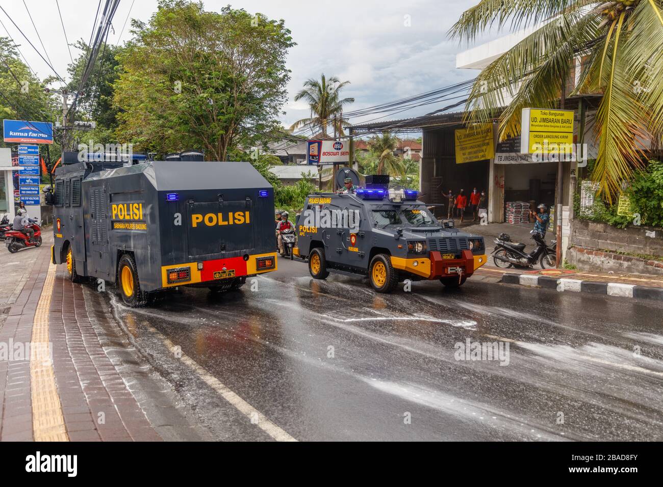 March 27, 2020. Police mobilization units cleaning the roads for ...