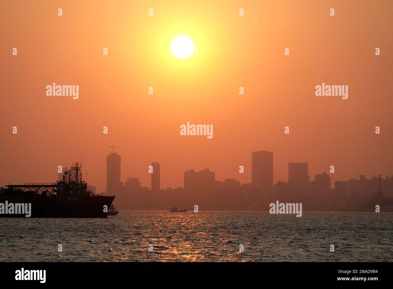 Mumbai downtown sunset cityscape, India Stock Photo - Alamy
