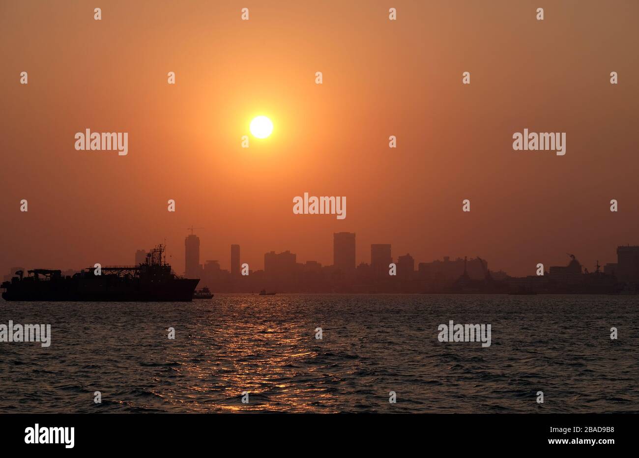 Mumbai downtown sunset cityscape, India Stock Photo - Alamy