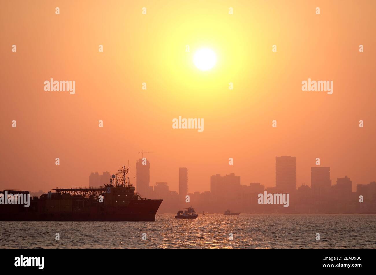 Mumbai downtown sunset cityscape, India Stock Photo - Alamy