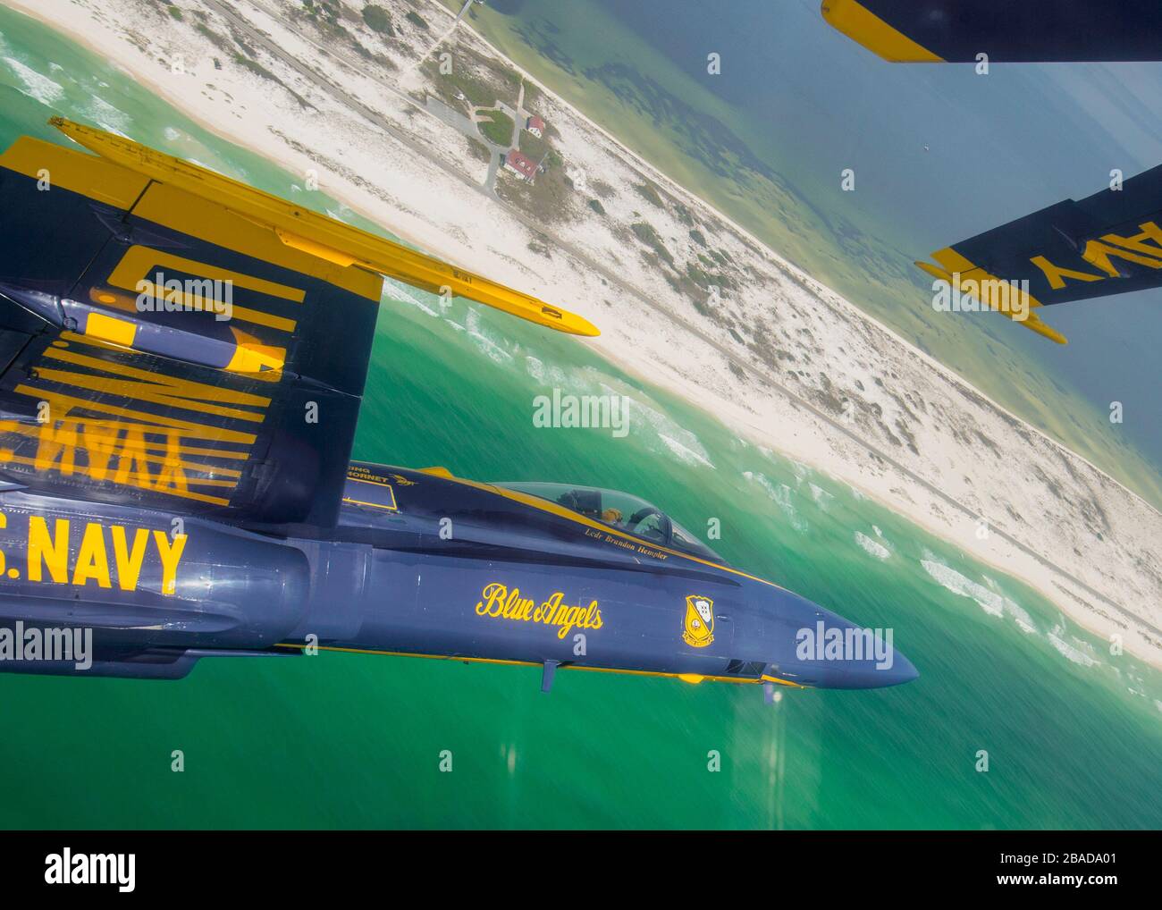 Angels left wing hi-res stock photography and images - Alamy