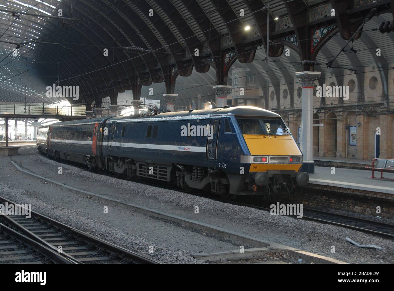 British rail inter city mainline station hi-res stock photography and ...