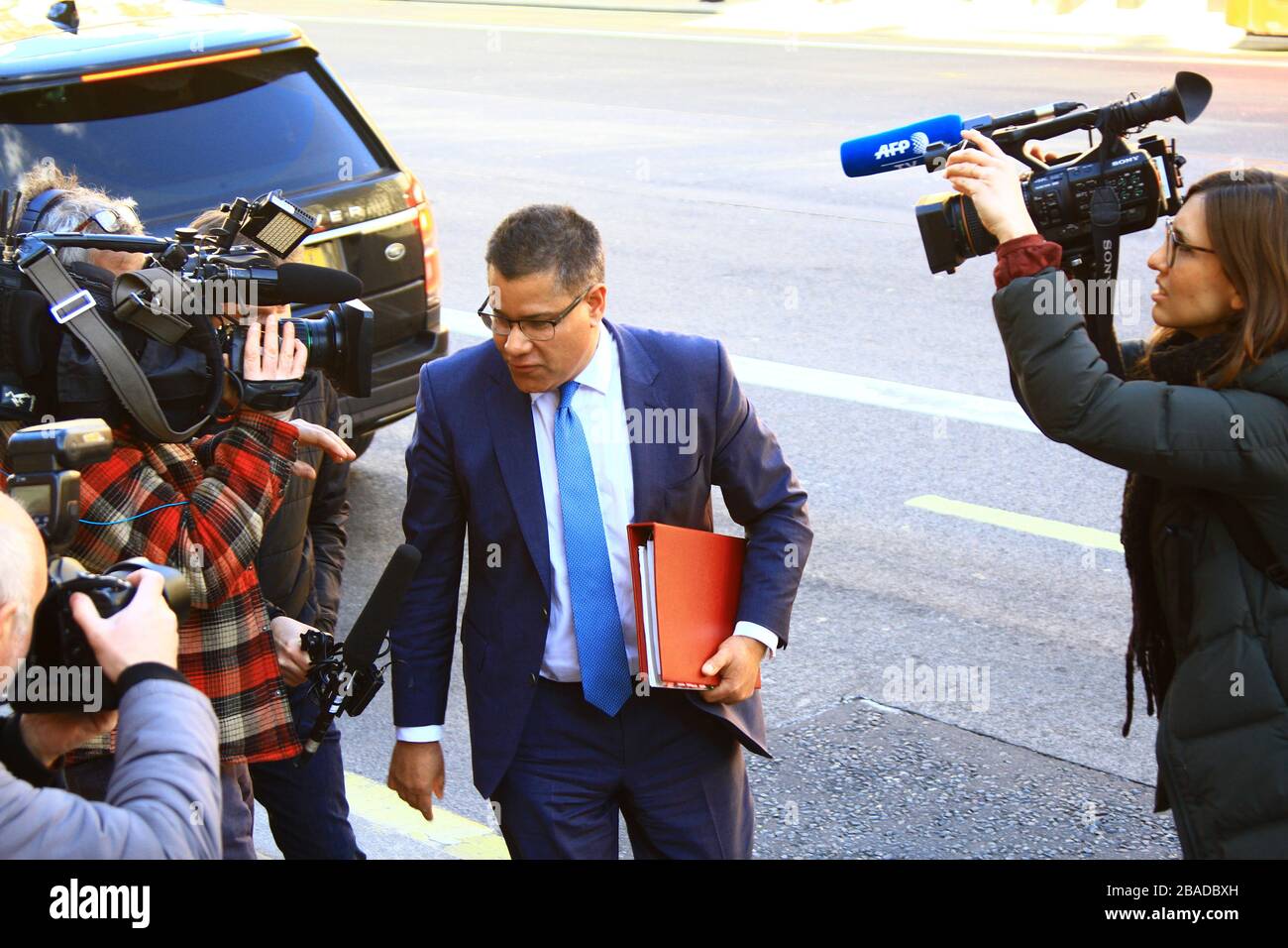 Cabinet office briefing rooms cobr cobra hi-res stock photography and ...