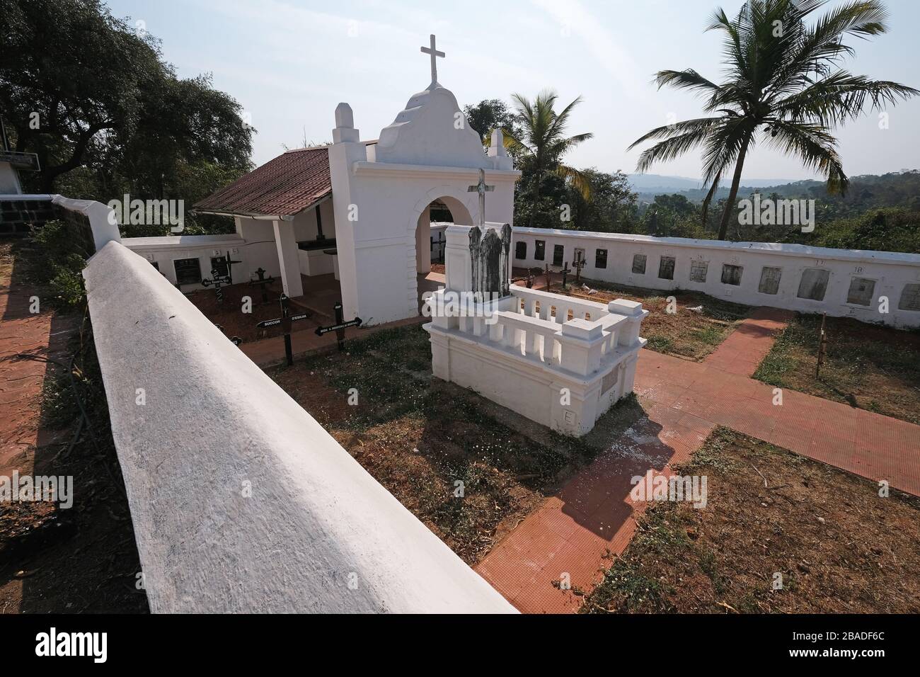 Christian cemetery india hi-res stock photography and images - Alamy