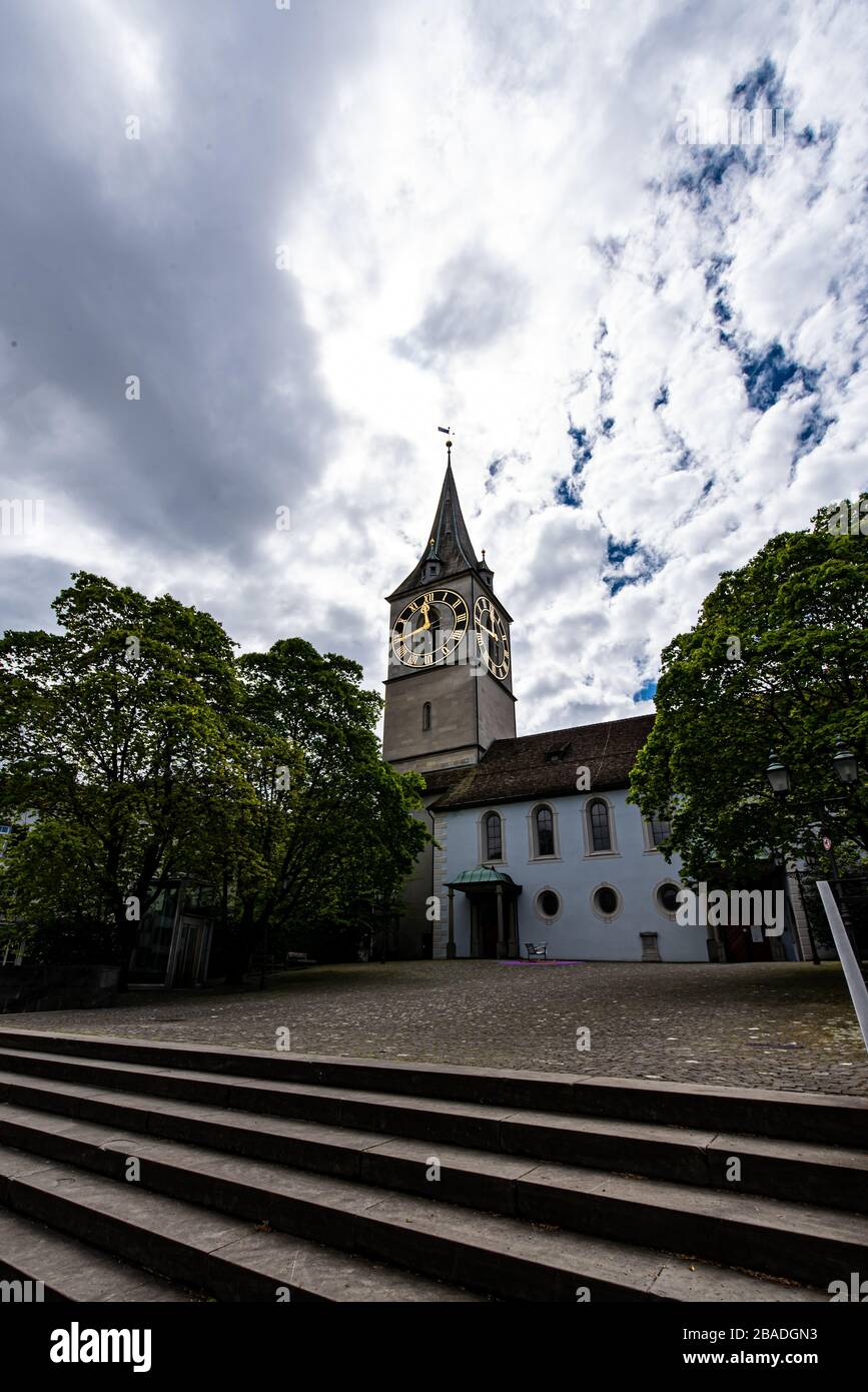 Oaka stadium football hi-res stock photography and images - Alamy