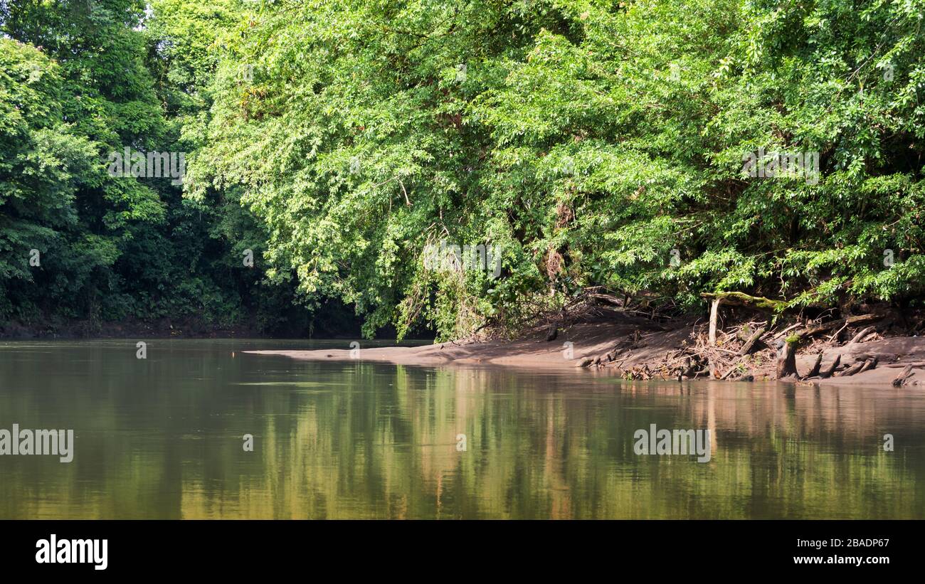Rio puerto viejo hi-res stock photography and images - Alamy
