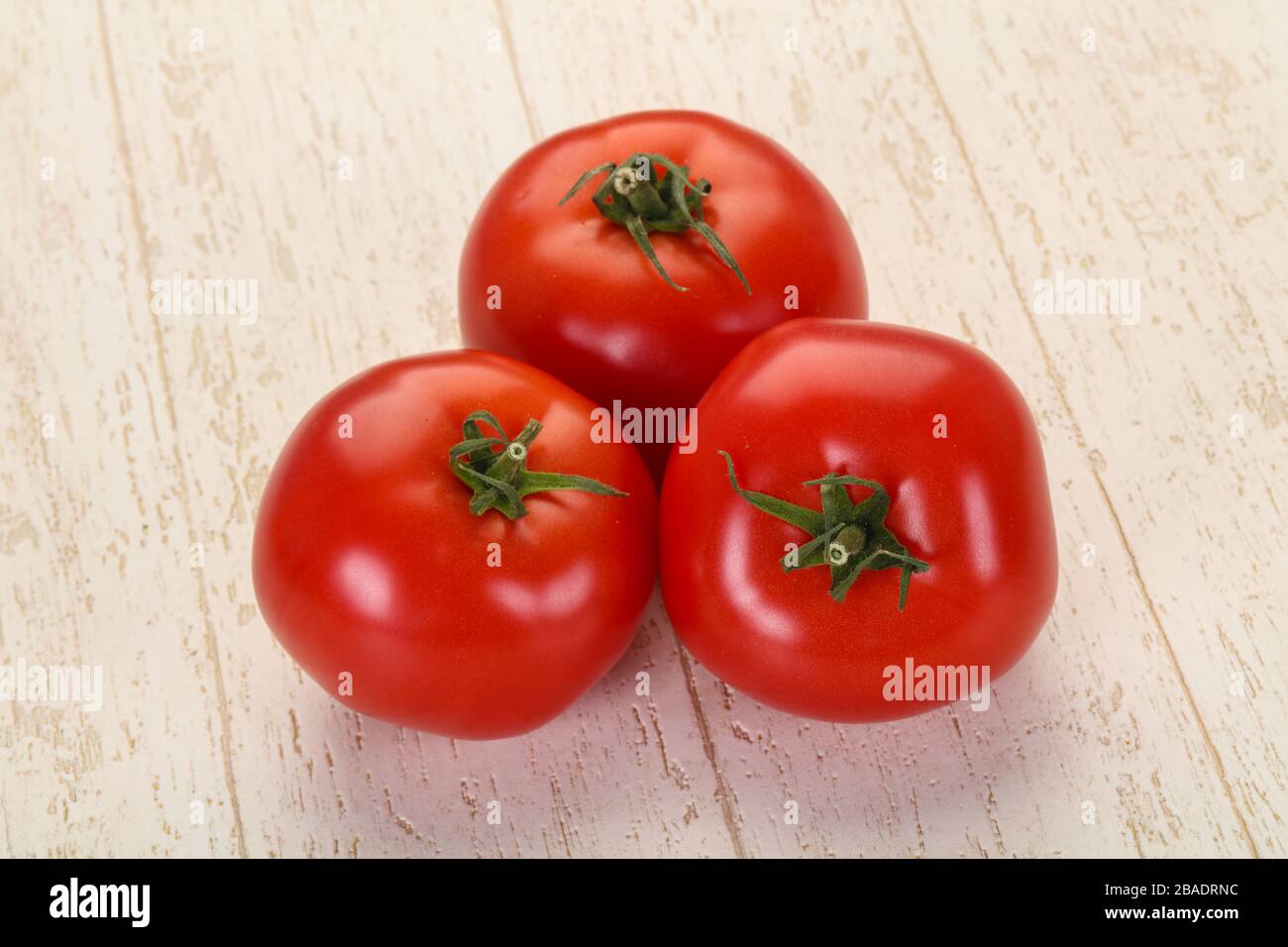 Ripe juicy red big tomatoes Stock Photo - Alamy