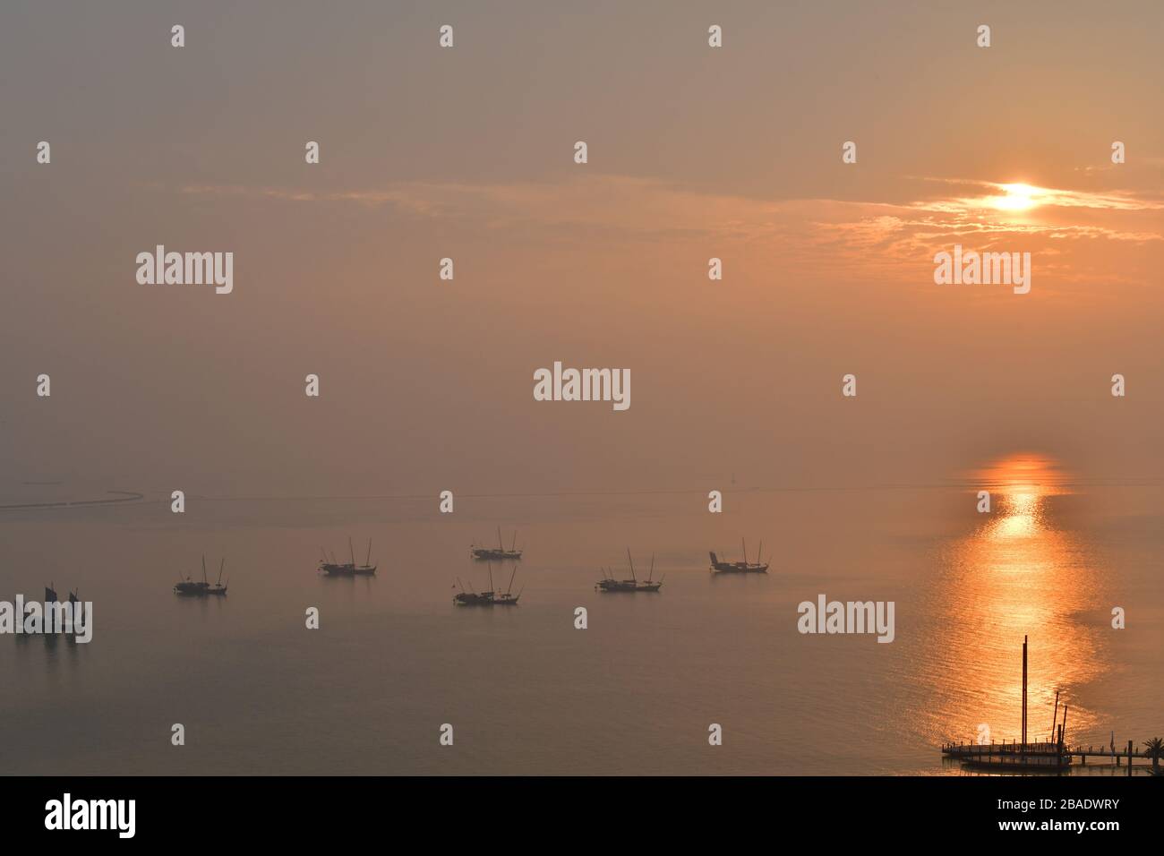 Lake tai hi-res stock photography and images - Alamy