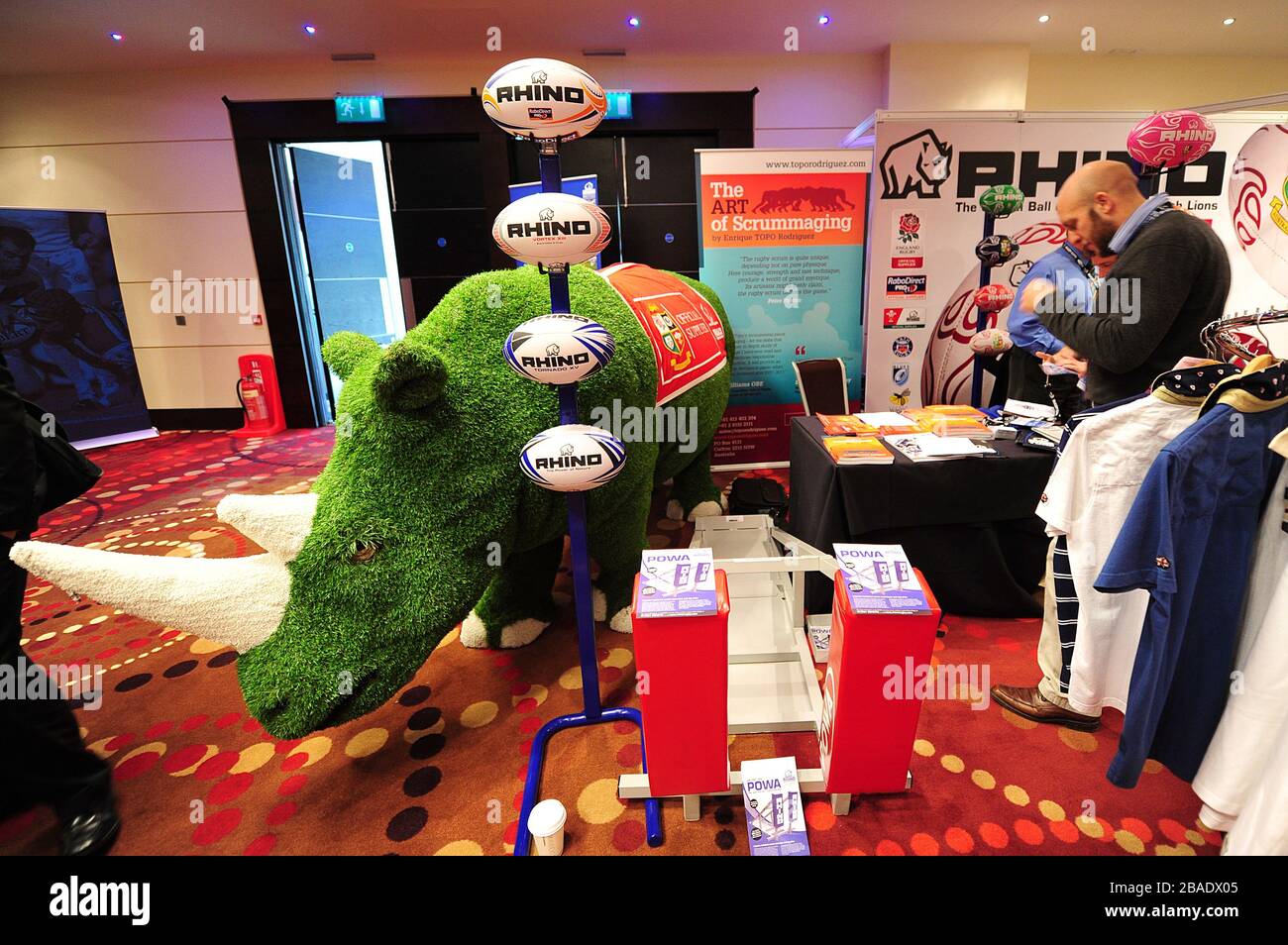 Delegates stand hi-res stock photography and images - Alamy