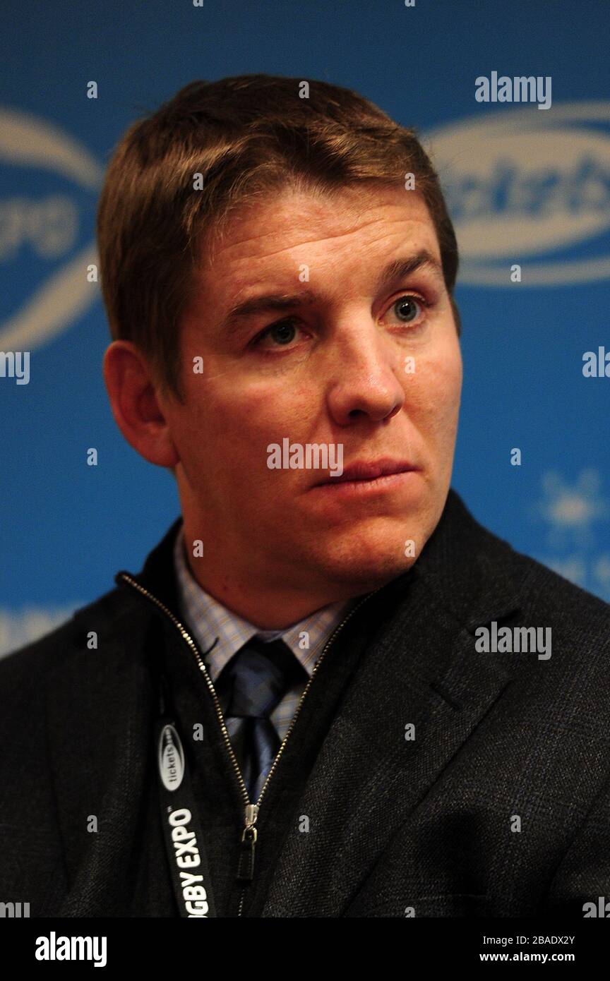 Rugby sevens half length mid top hi-res stock photography and images ...