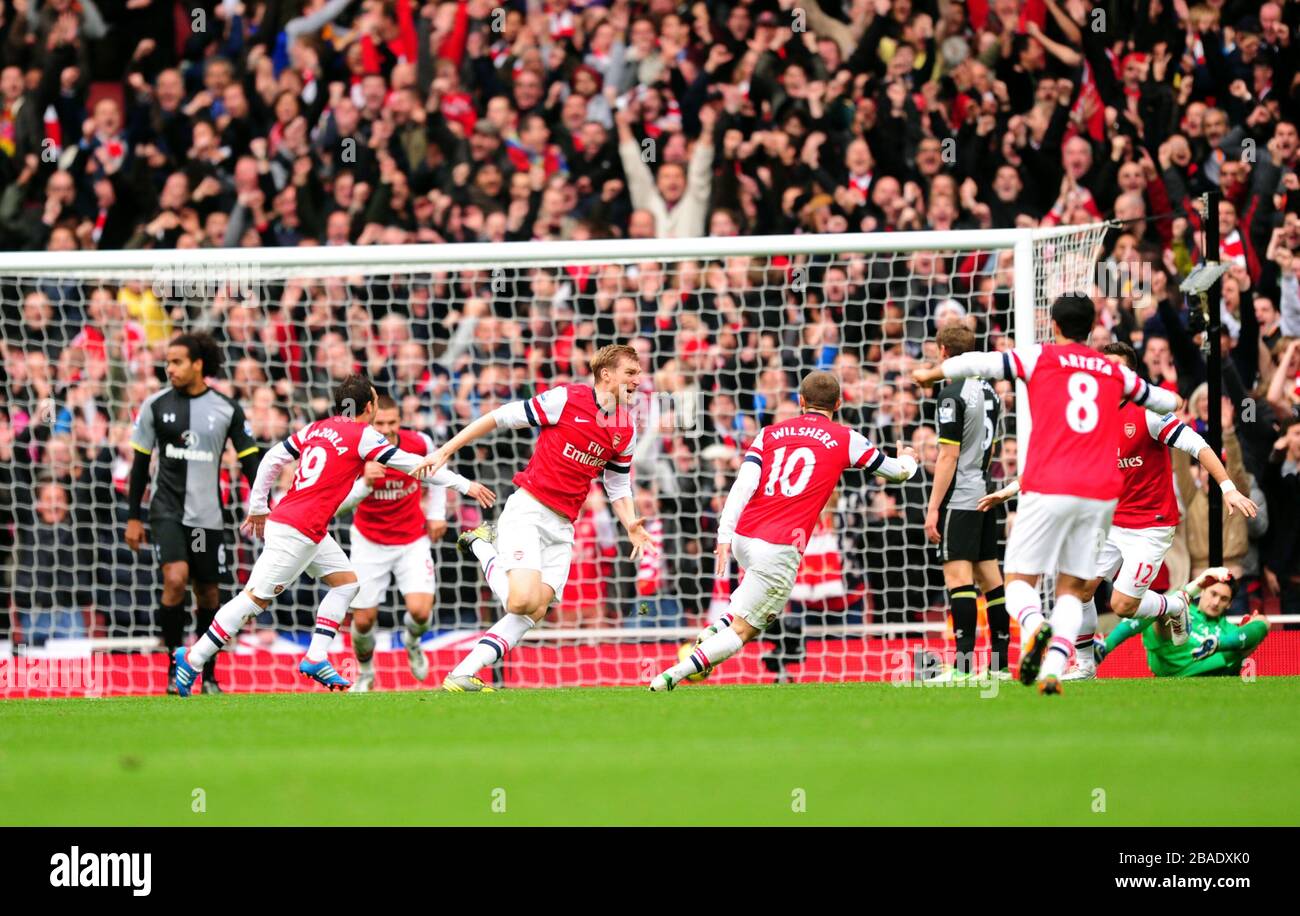 Equalizing goal hi-res stock photography and images - Alamy