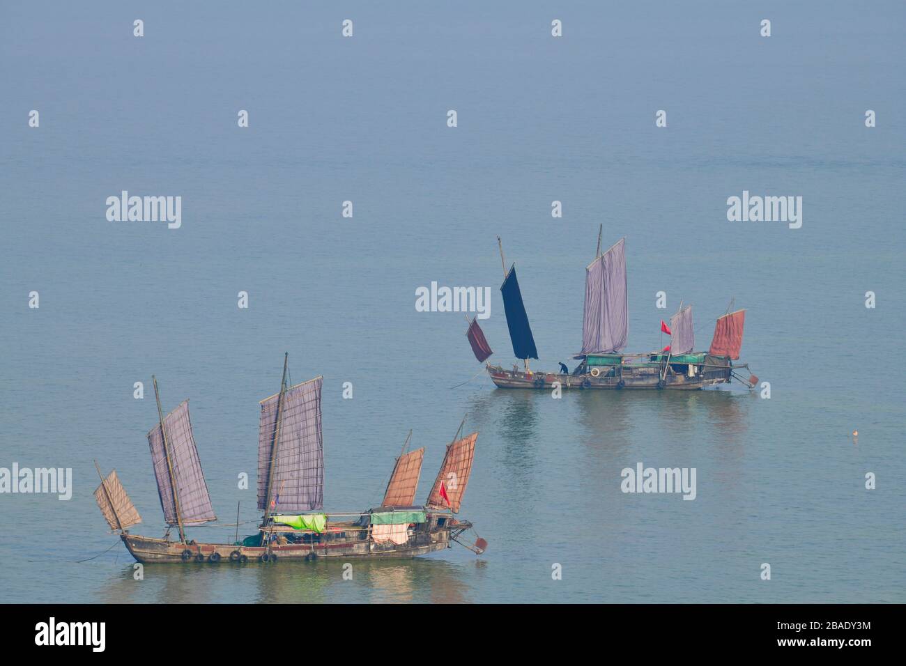 Lake tai hi-res stock photography and images - Alamy