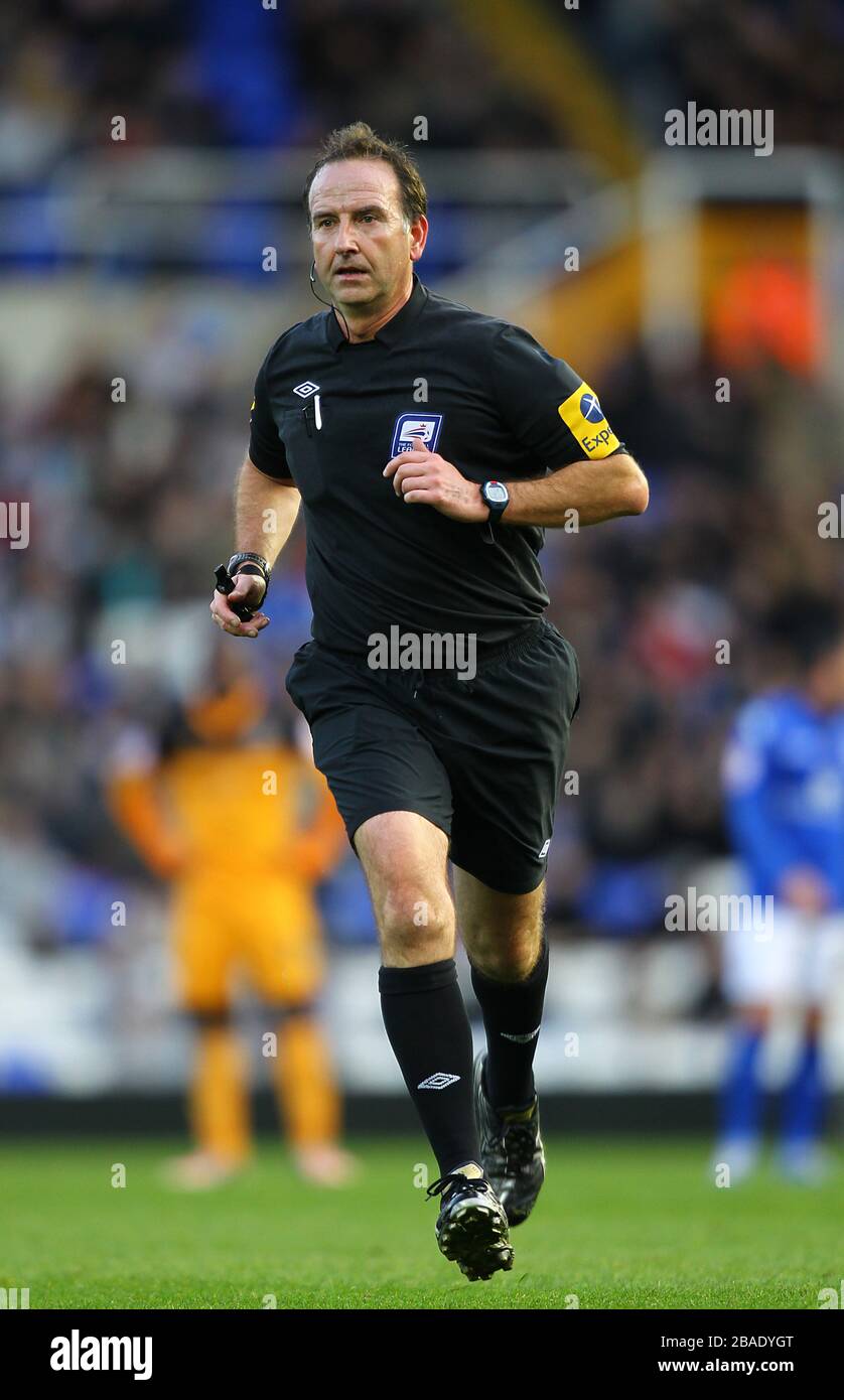 Mick Russell, match referee Stock Photo - Alamy