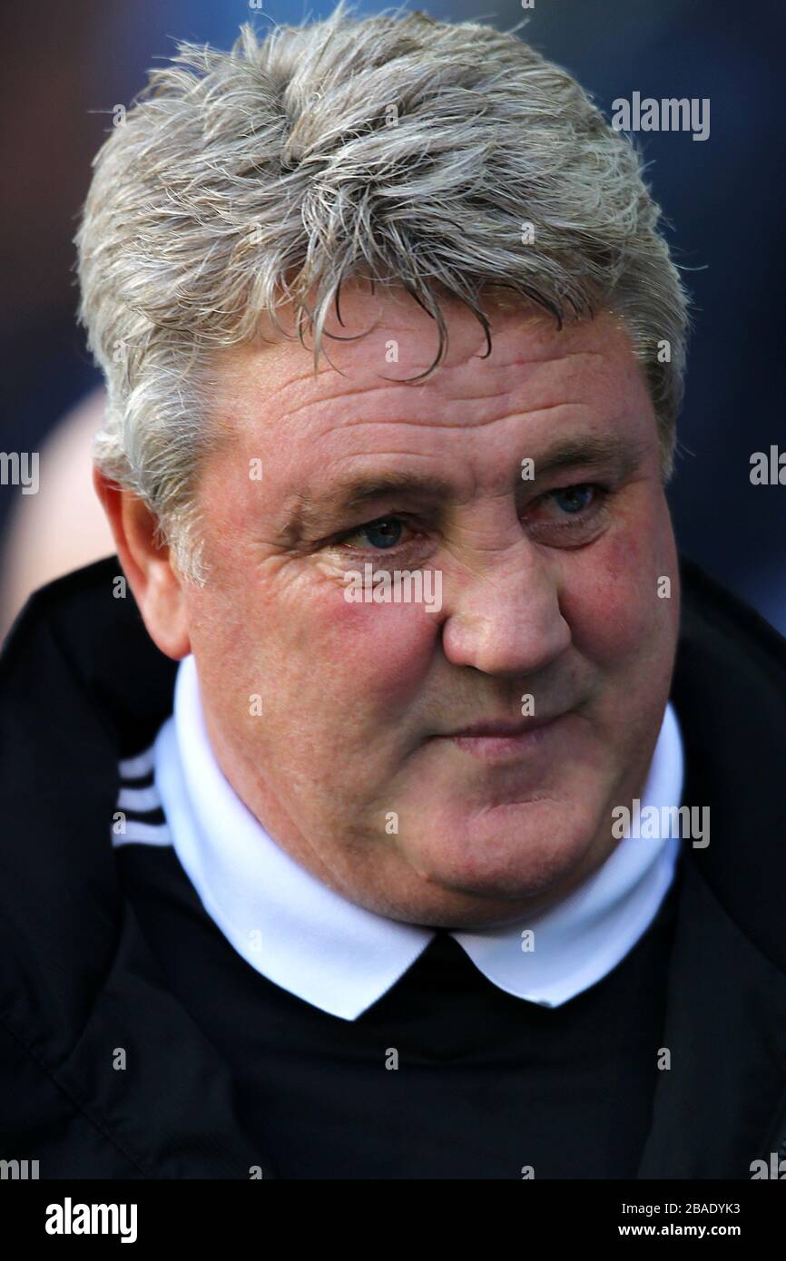 Steve bruce manager birmingham hi-res stock photography and images - Alamy