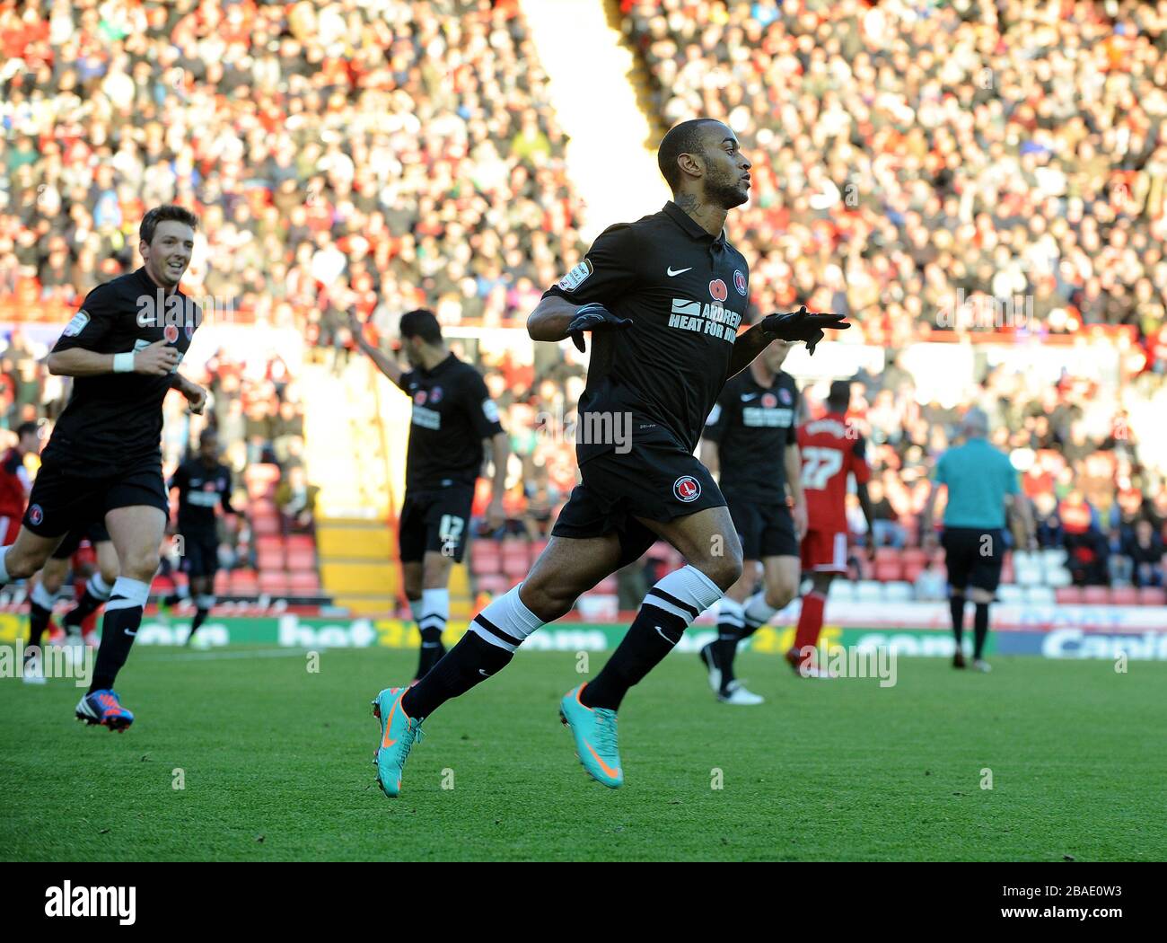Charlton athletics danny haynes celebrates goal hi-res stock ...