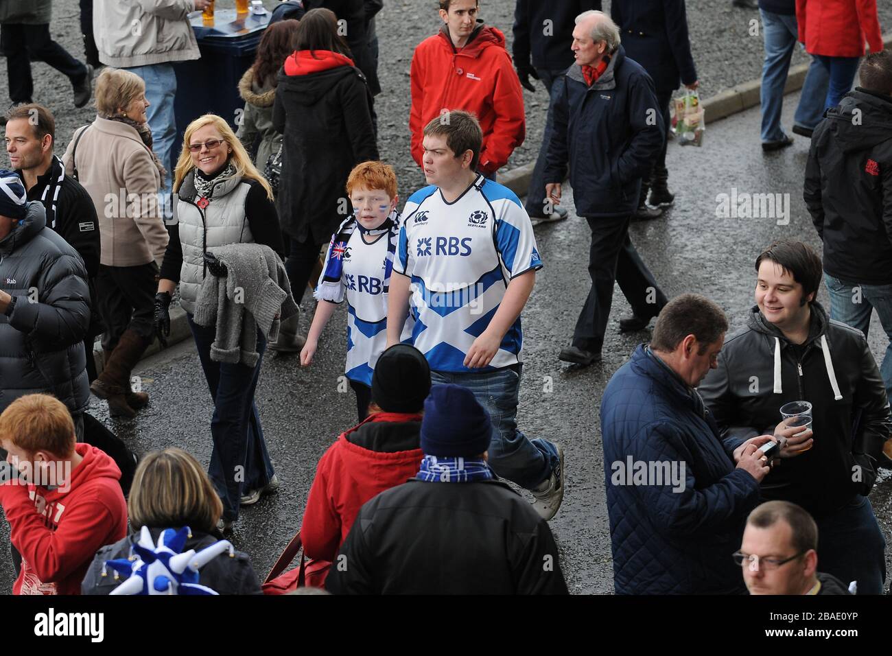 Scotland rugby fans murrayfield hi-res stock photography and images - Alamy