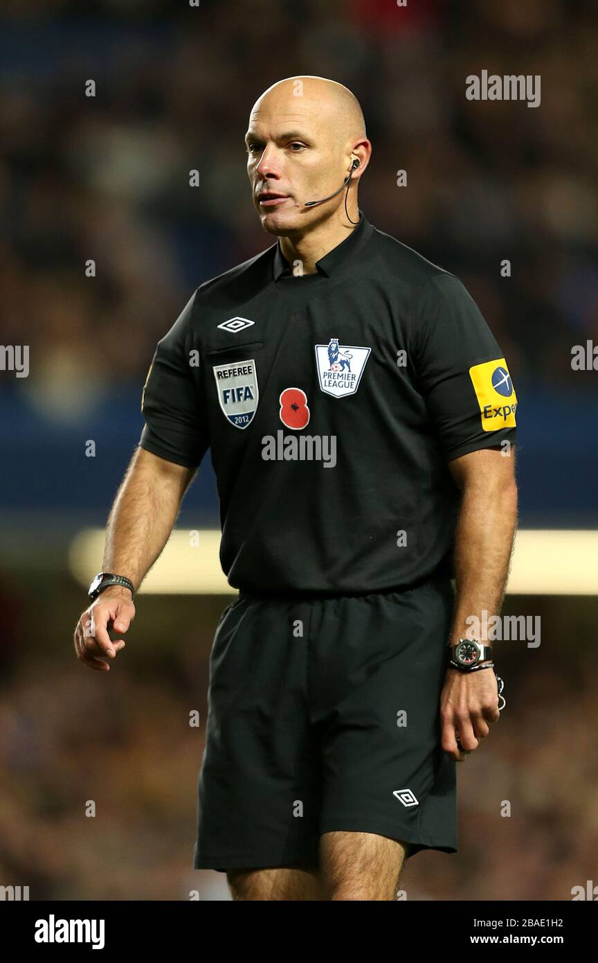 Referee Howard Webb Stock Photo - Alamy