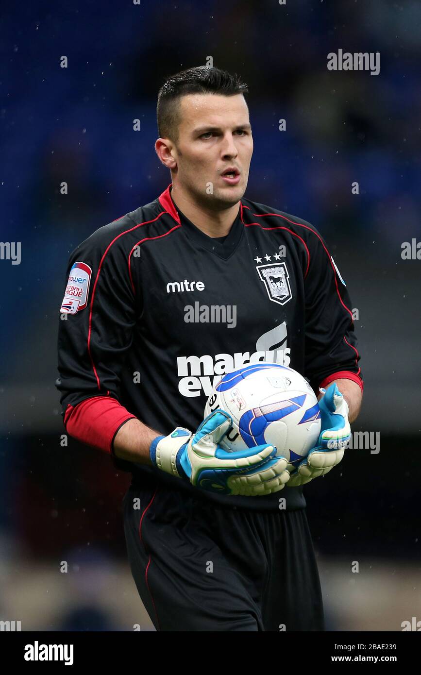 Ipswich town goalkeeper hi-res stock photography and images - Alamy