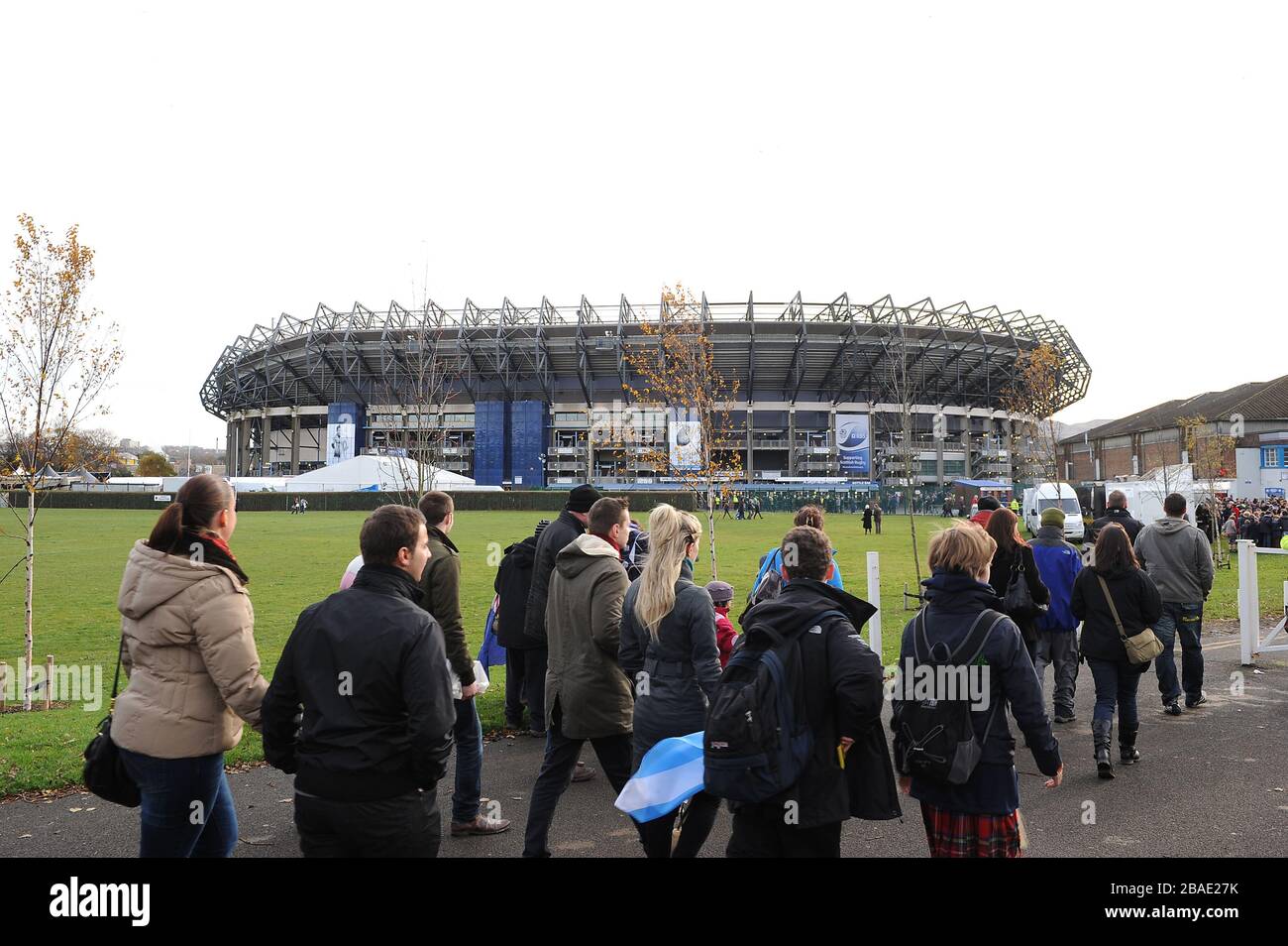 A general view of Murrayfield as the fans arrive Stock Photo - Alamy