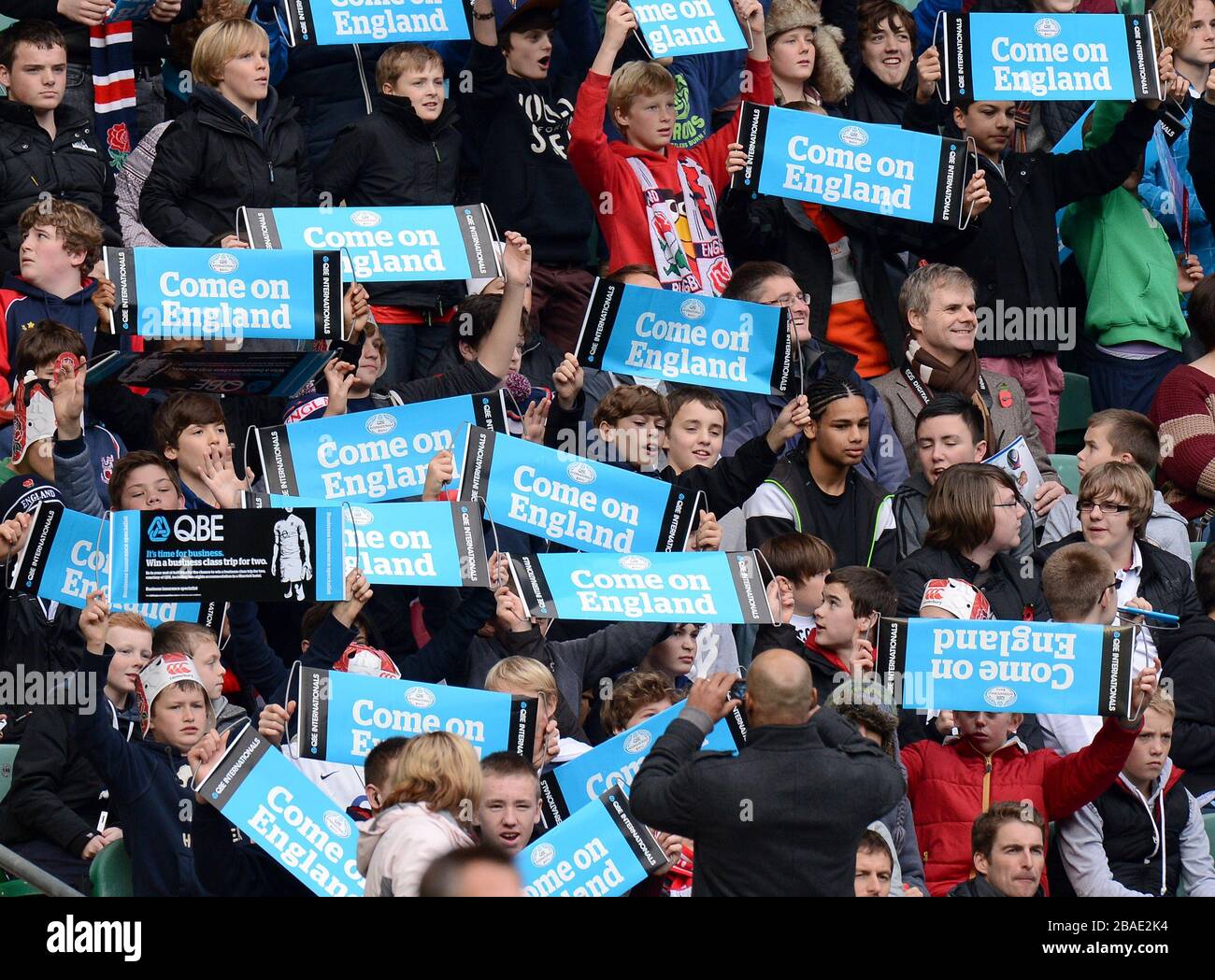 England fans show hi-res stock photography and images - Alamy