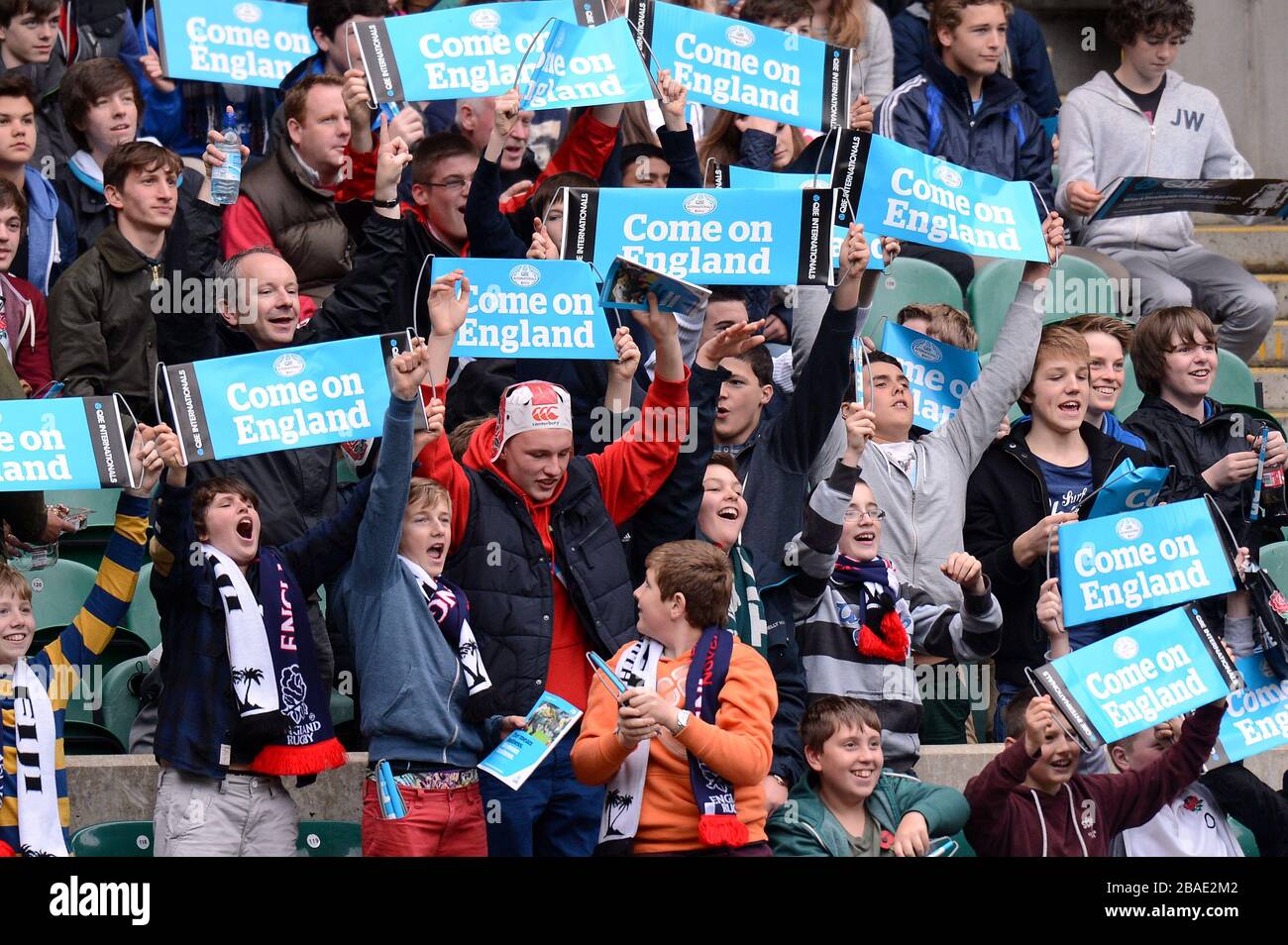 England fans show their support hi-res stock photography and images - Alamy