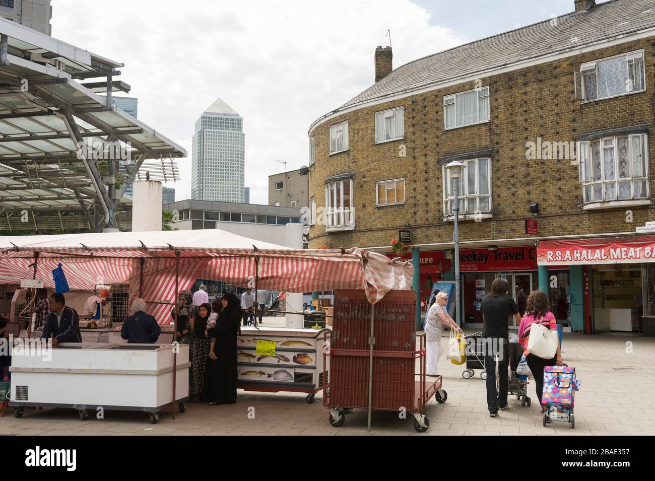 Tower blocks of Canary Wharf, financial district, seen from Chrisp ...