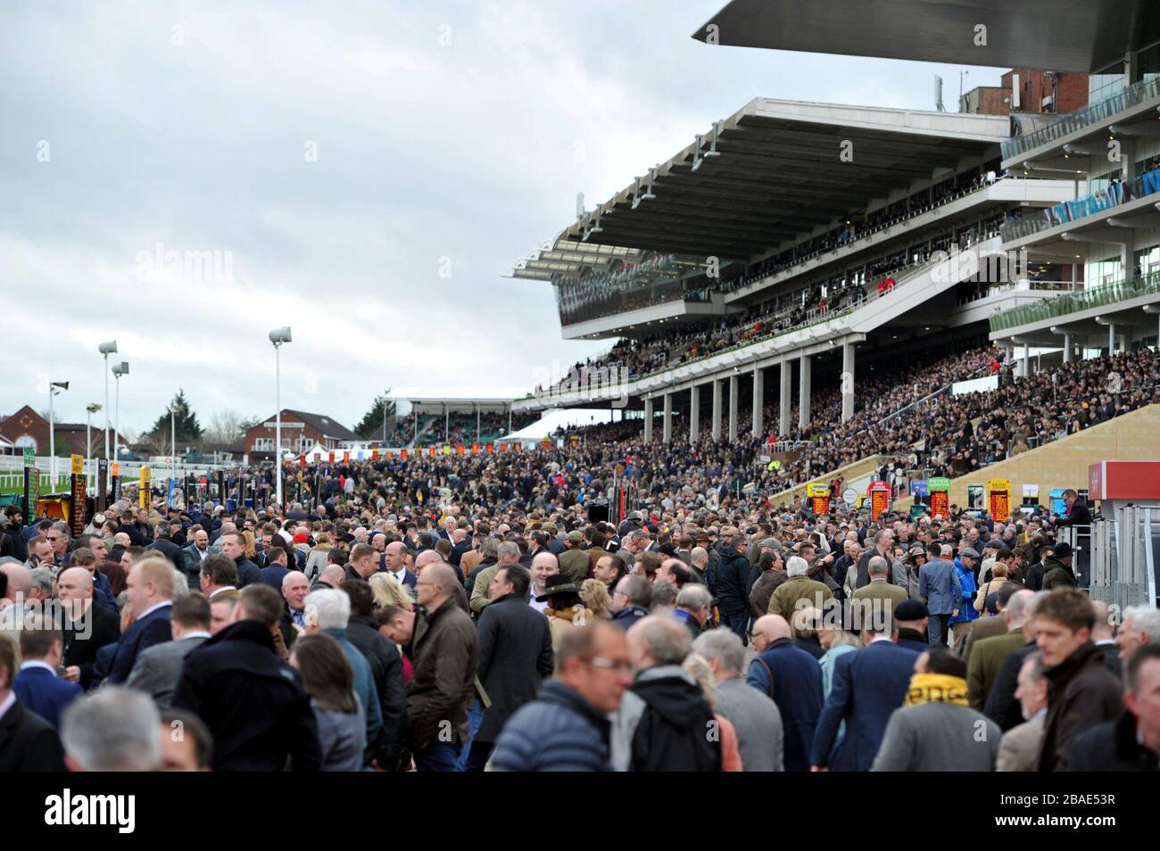 Crowds gather at Cheltenham Racecourse for the 2020 Festival of racing ...
