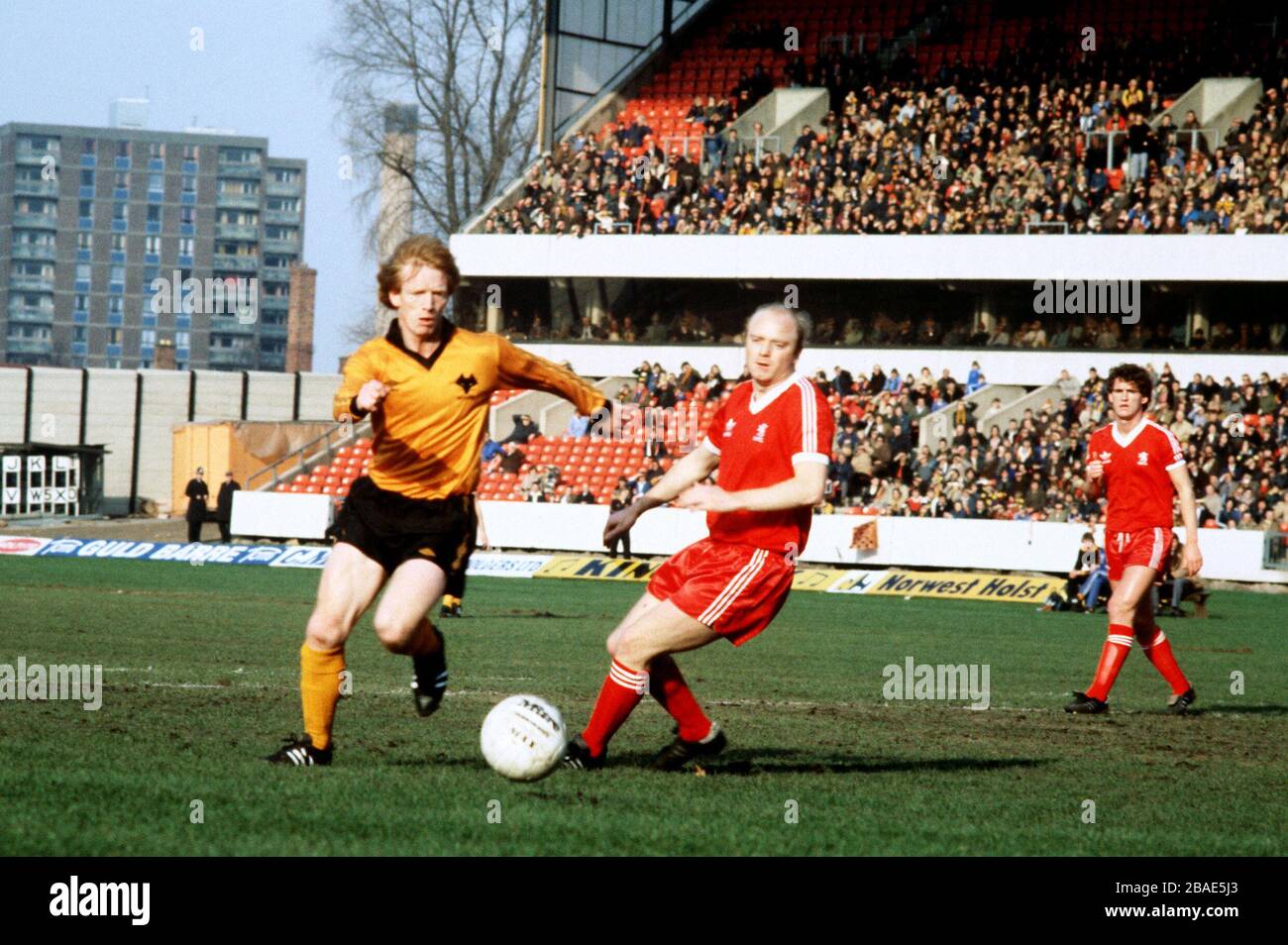 Willie Carr Wolverhampton Wanderers and David Armstrong Middlesbrough ...