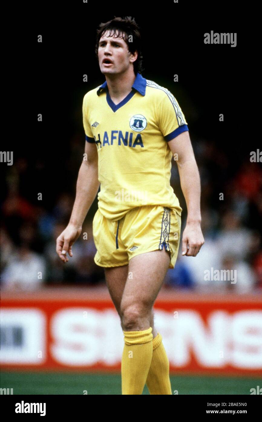 Mick lyons hi-res stock photography and images - Alamy