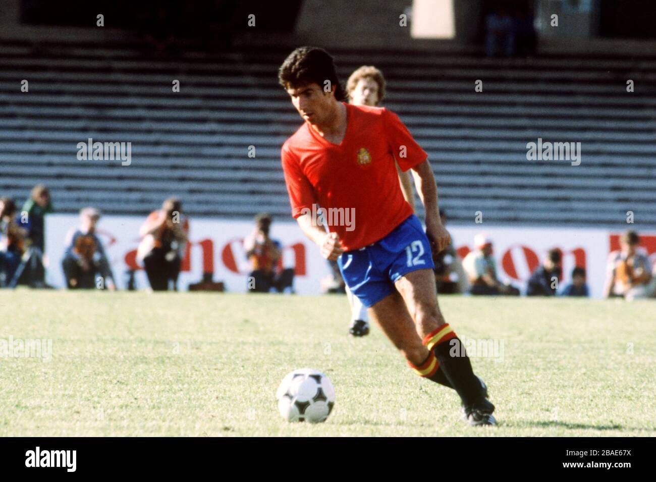 Juanito, Spain - in action against England Stock Photo - Alamy