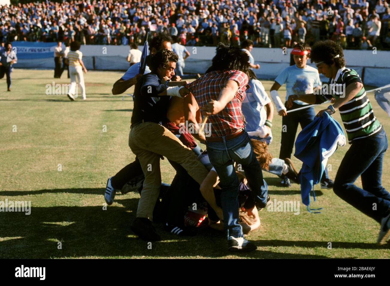 Football hooligans fighting hi-res stock photography and images - Alamy