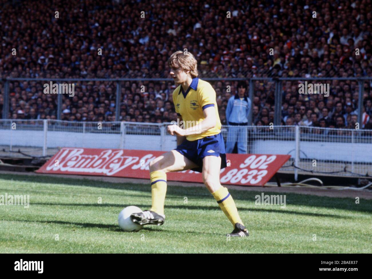 John devine hi-res stock photography and images - Alamy