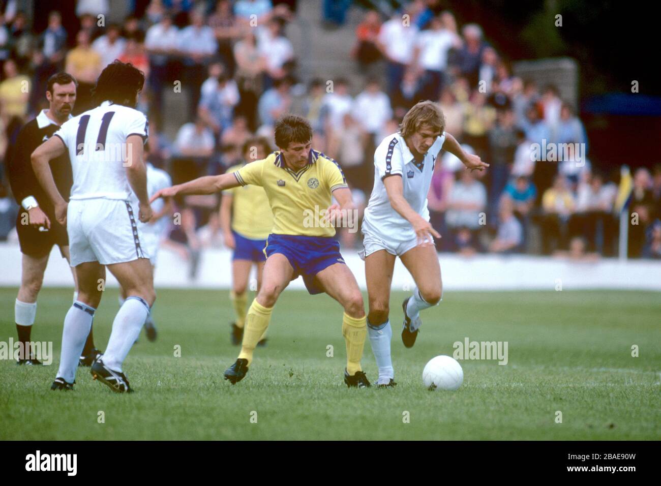 Tottenham Hotspur's Chris Jones tries to get away from Oxford United's ...
