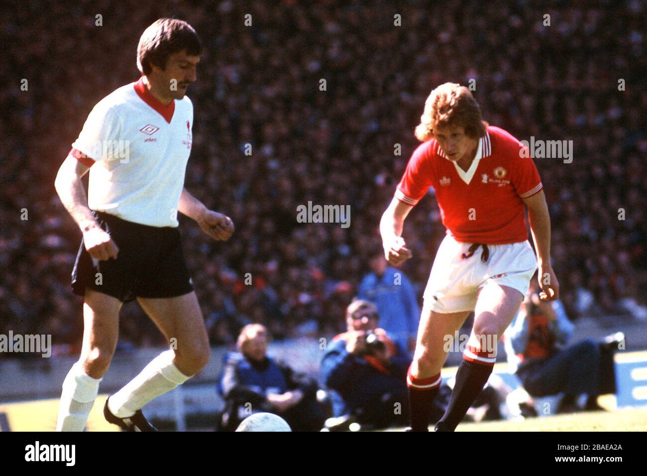 Liverpool manchester utd hi-res stock photography and images - Alamy