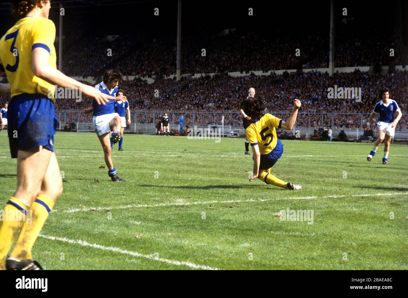 Arsenal ipswich goal hi-res stock photography and images - Alamy