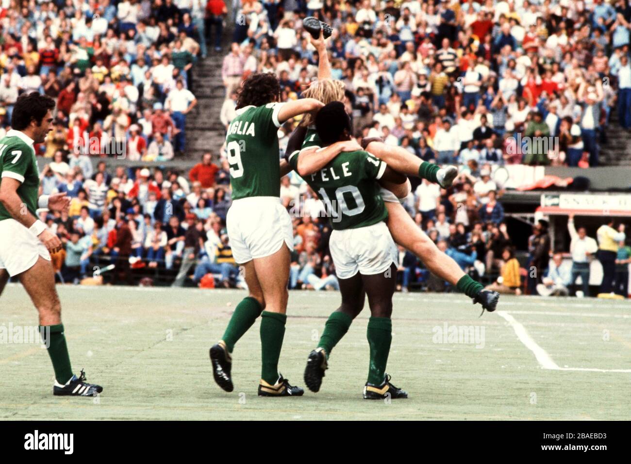 Steve hunt hi-res stock photography and images - Alamy