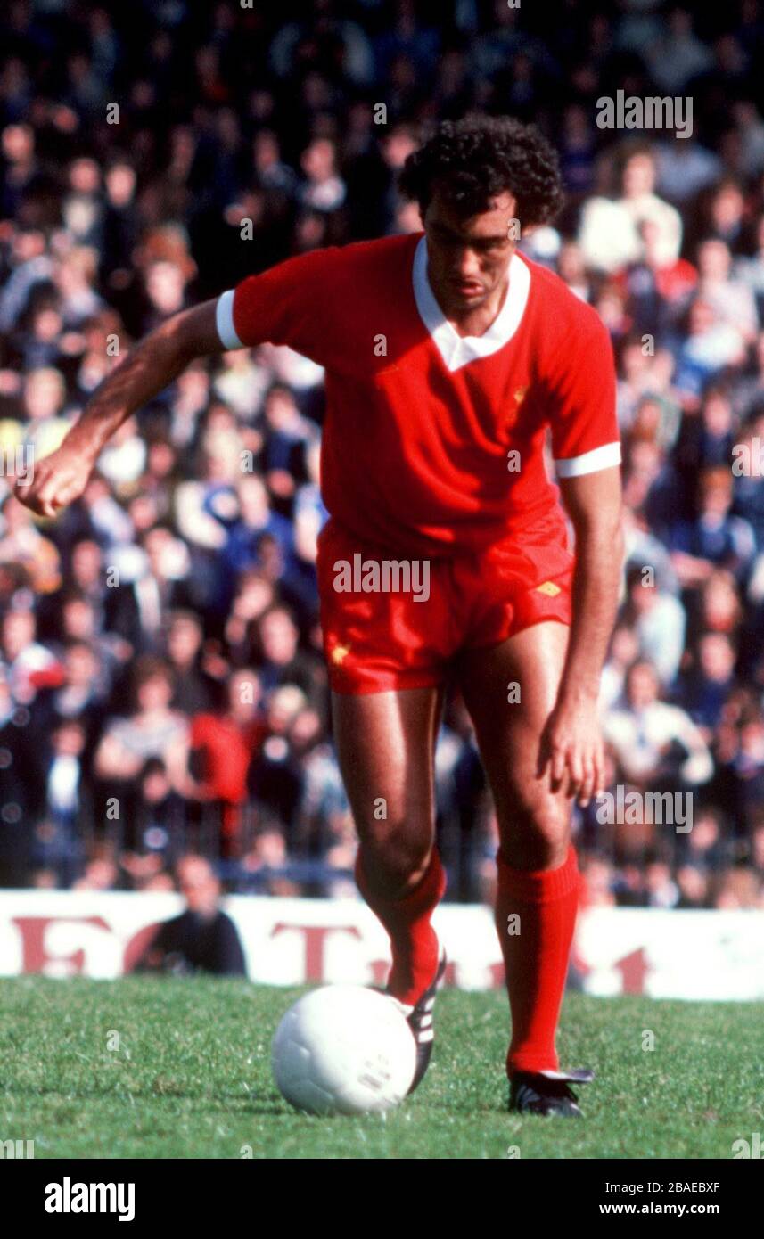 Ray kennedy football hi-res stock photography and images - Alamy