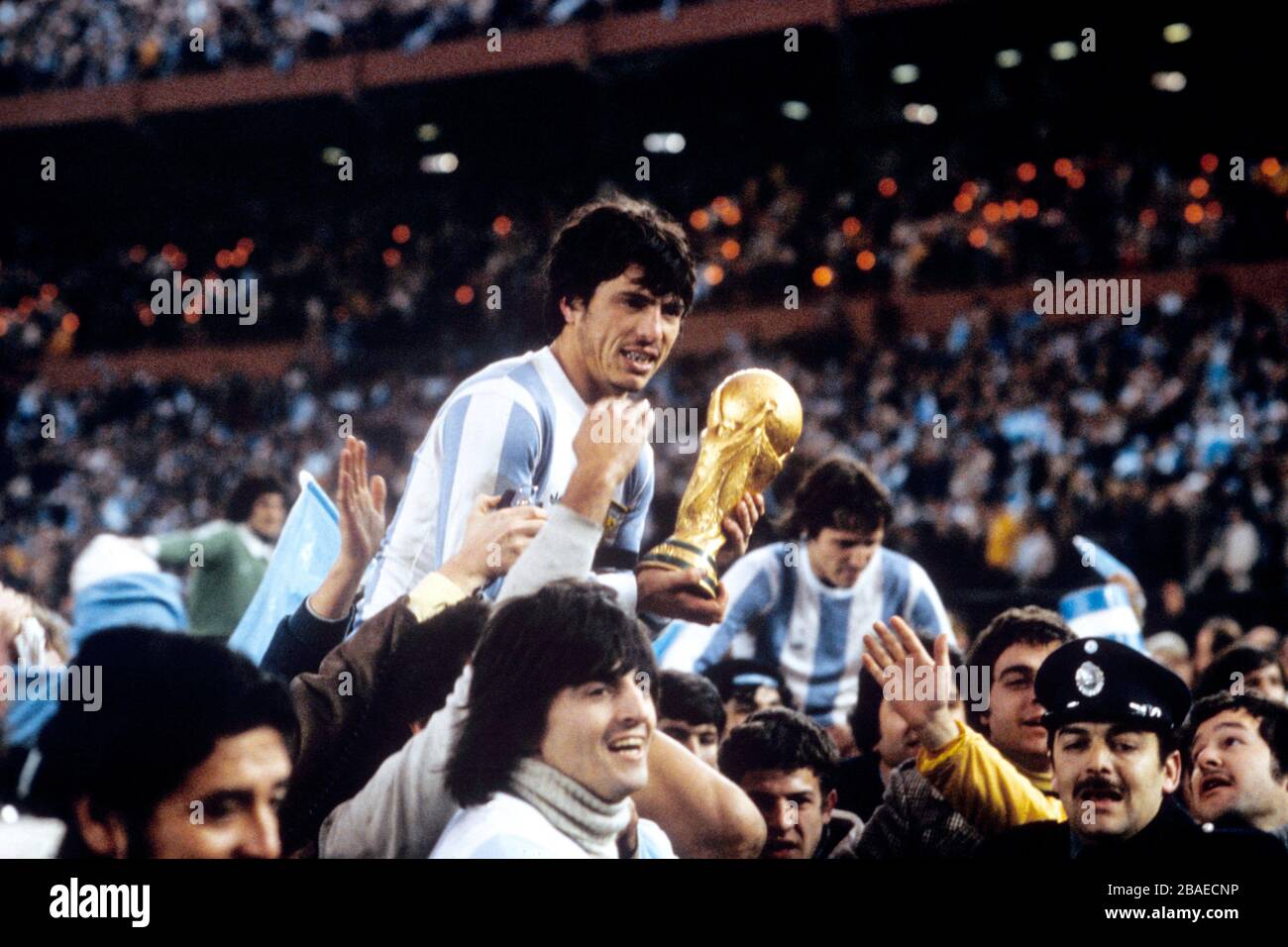 Argentina captain daniel passarella hi-res stock photography and images ...