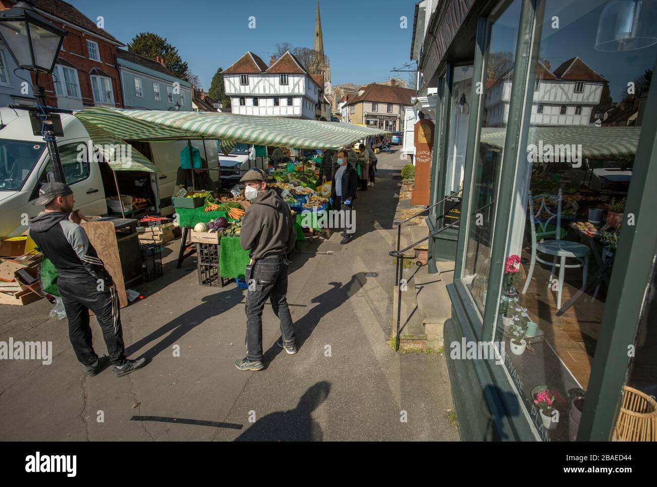 Two metre space hi-res stock photography and images - Alamy