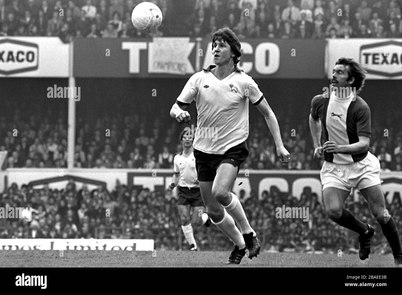 Roger Davies High Resolution Stock Photography and Images - Alamy