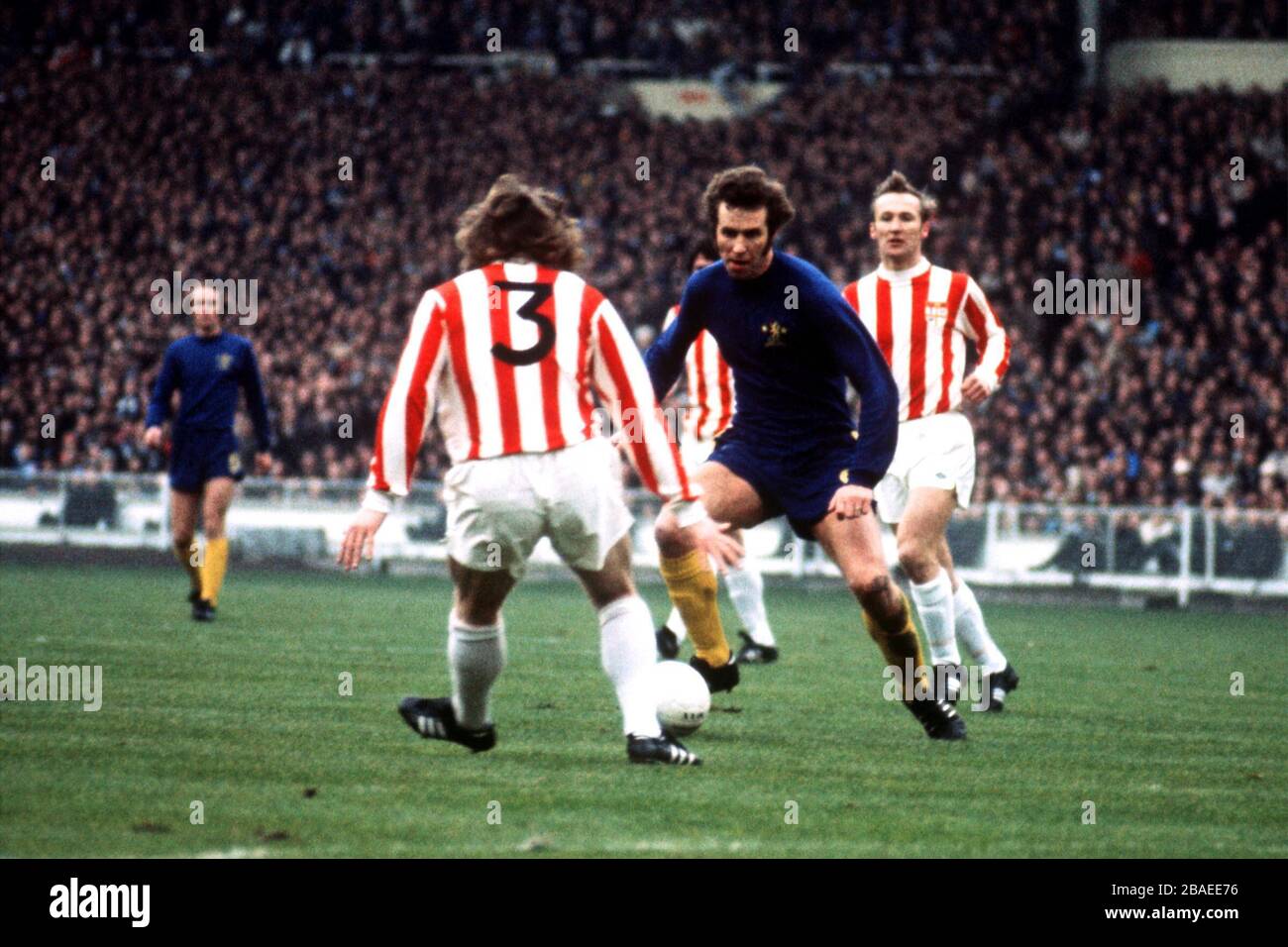 PETER OSGOOD, CHELSEA TAKES ON MIKE PEJIC, STOKE CITY Stock Photo - Alamy