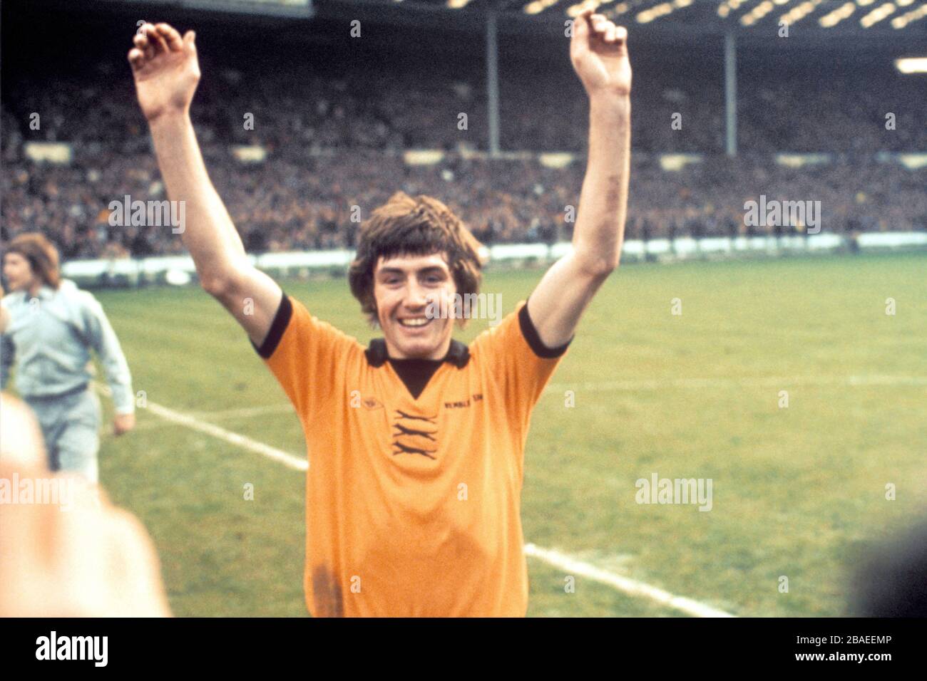 Wolverhampton Wanderers' goalscorer John Richards celebrates after the ...