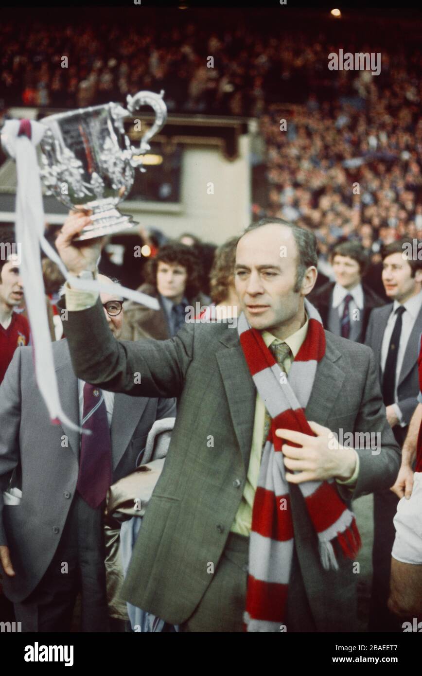 Ron saunders aston villa hi-res stock photography and images - Alamy