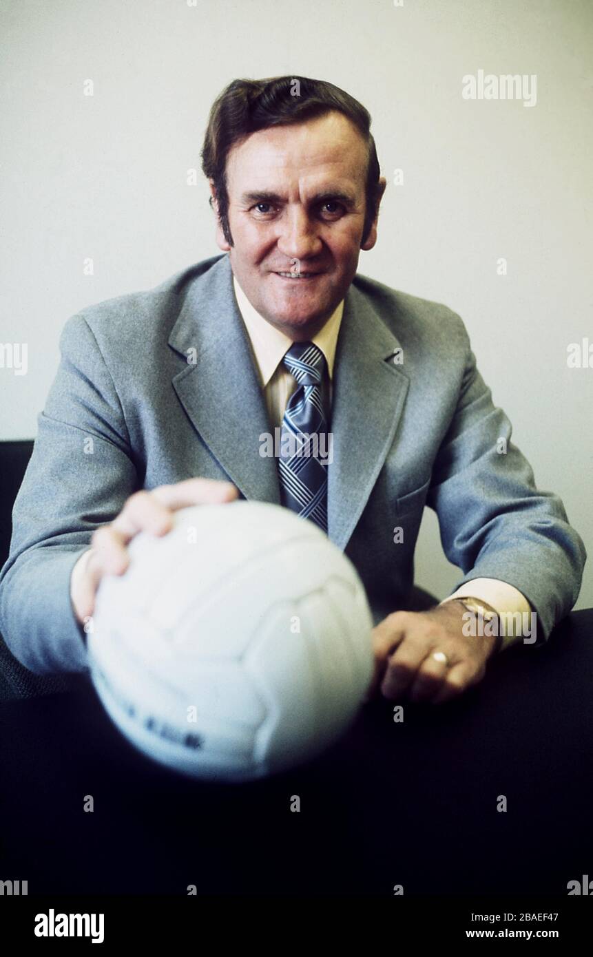 Don revie hi-res stock photography and images - Alamy