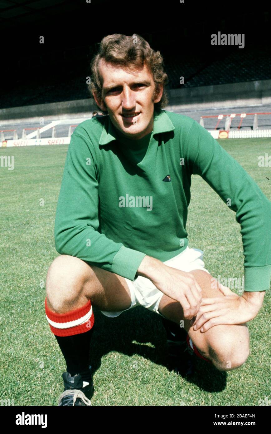 Alex Stepney, Manchester United goalkeeper Stock Photo - Alamy