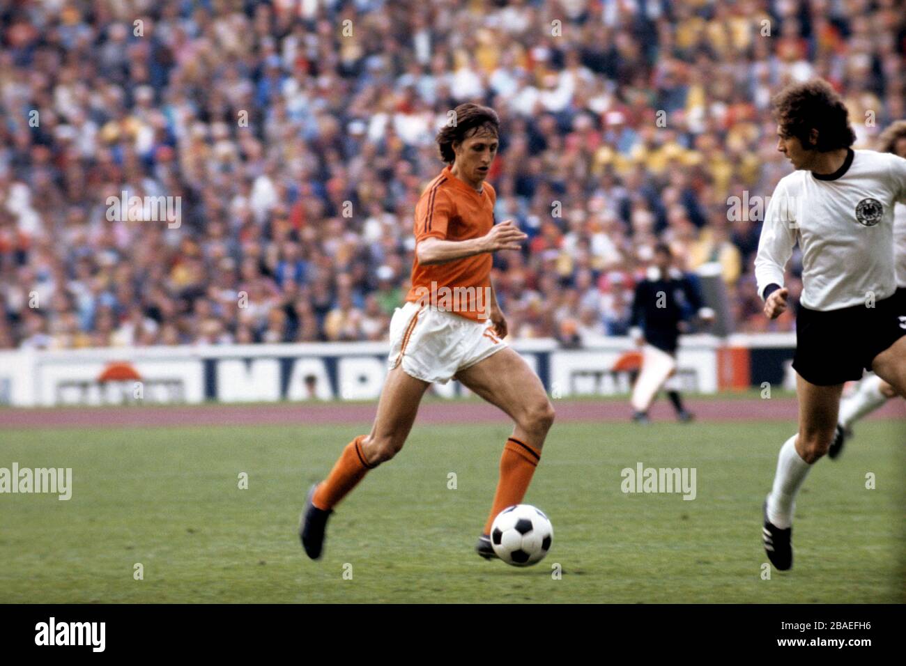 Johan cruyff hi-res stock photography and images - Alamy
