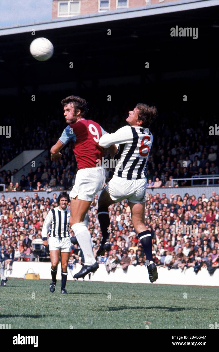 Geoff hurst hi-res stock photography and images - Alamy